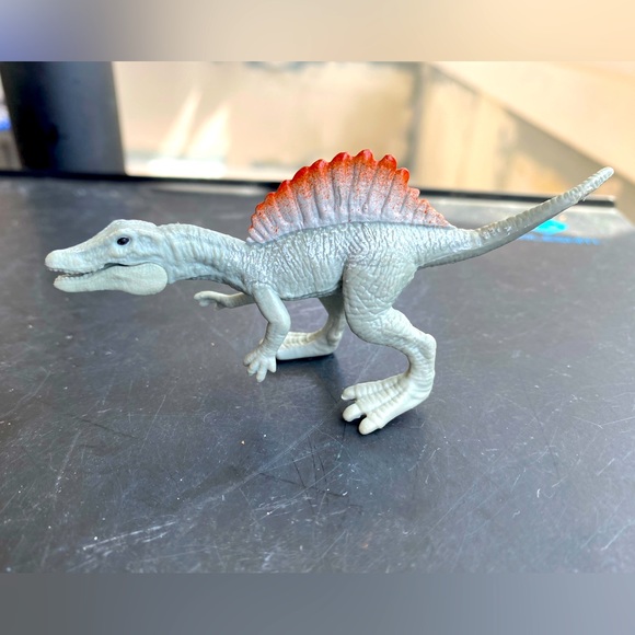 Toys | Jurassic World 2 Matchbox Mini Dinosaur Figure Spinosaurus Mini ...